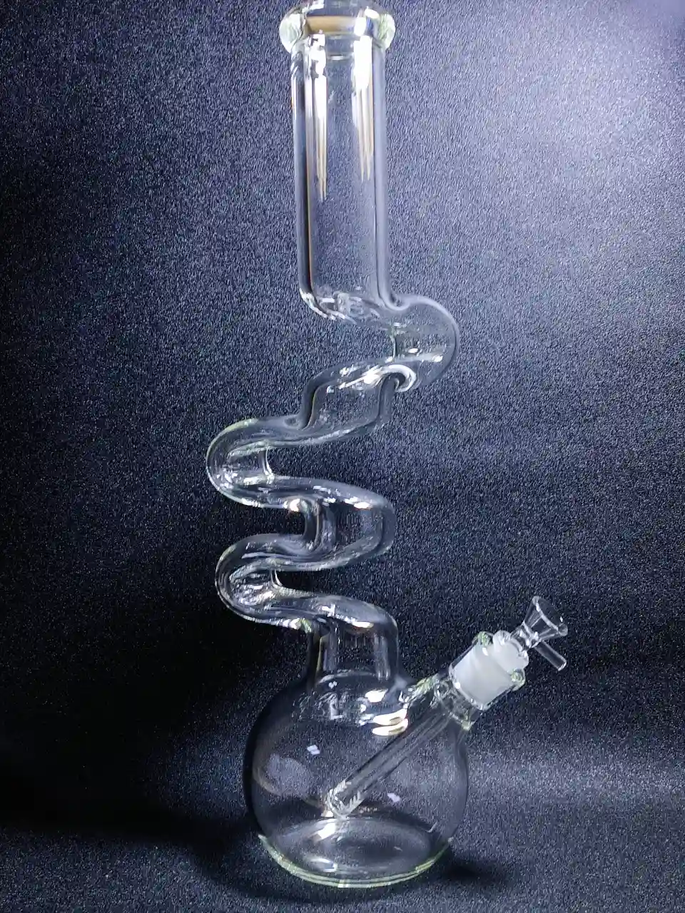 18″ 7mm Thick Bubble Base Glass Zong Bong - Smoke Meg